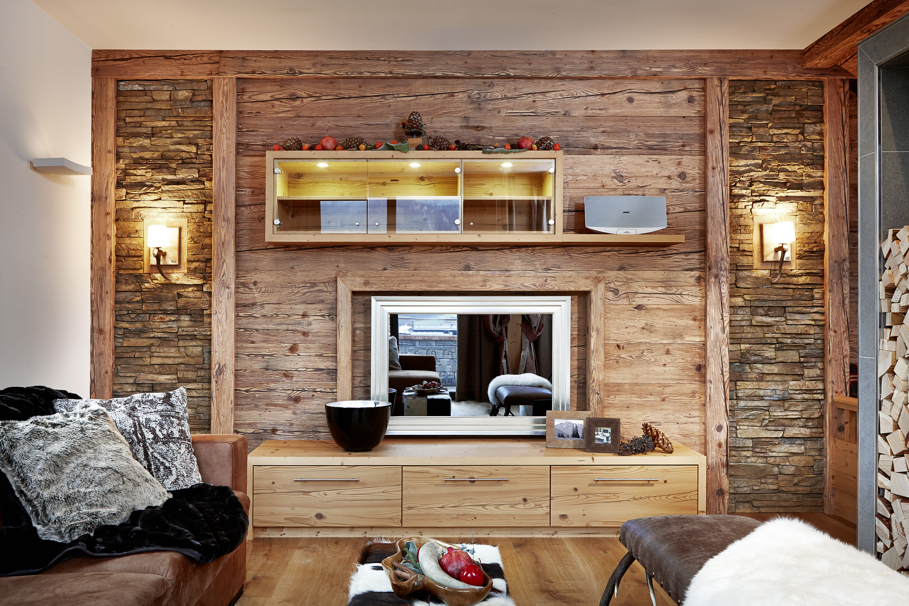 Altholz Wohnzimmer | BS-Holzdesign