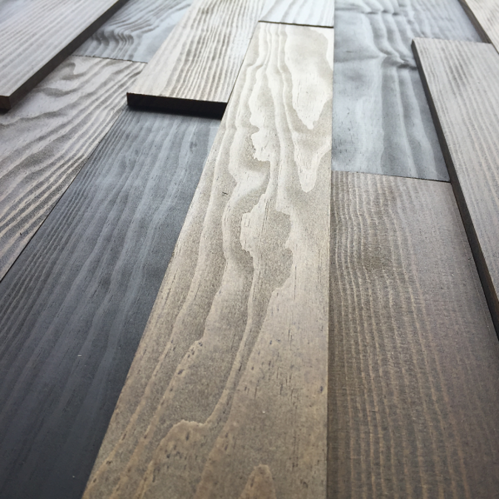 Fichte glatt lasiert | BS-Holzdesign